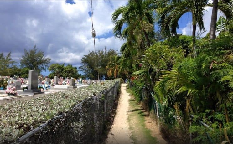 Cemetery Beach Grand Cayman Review: Reviewed With Pics - AllWorld.com