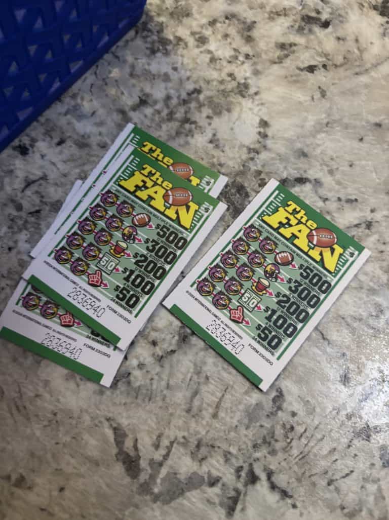 Pull Tabs Explained (Midwest Gambling!)