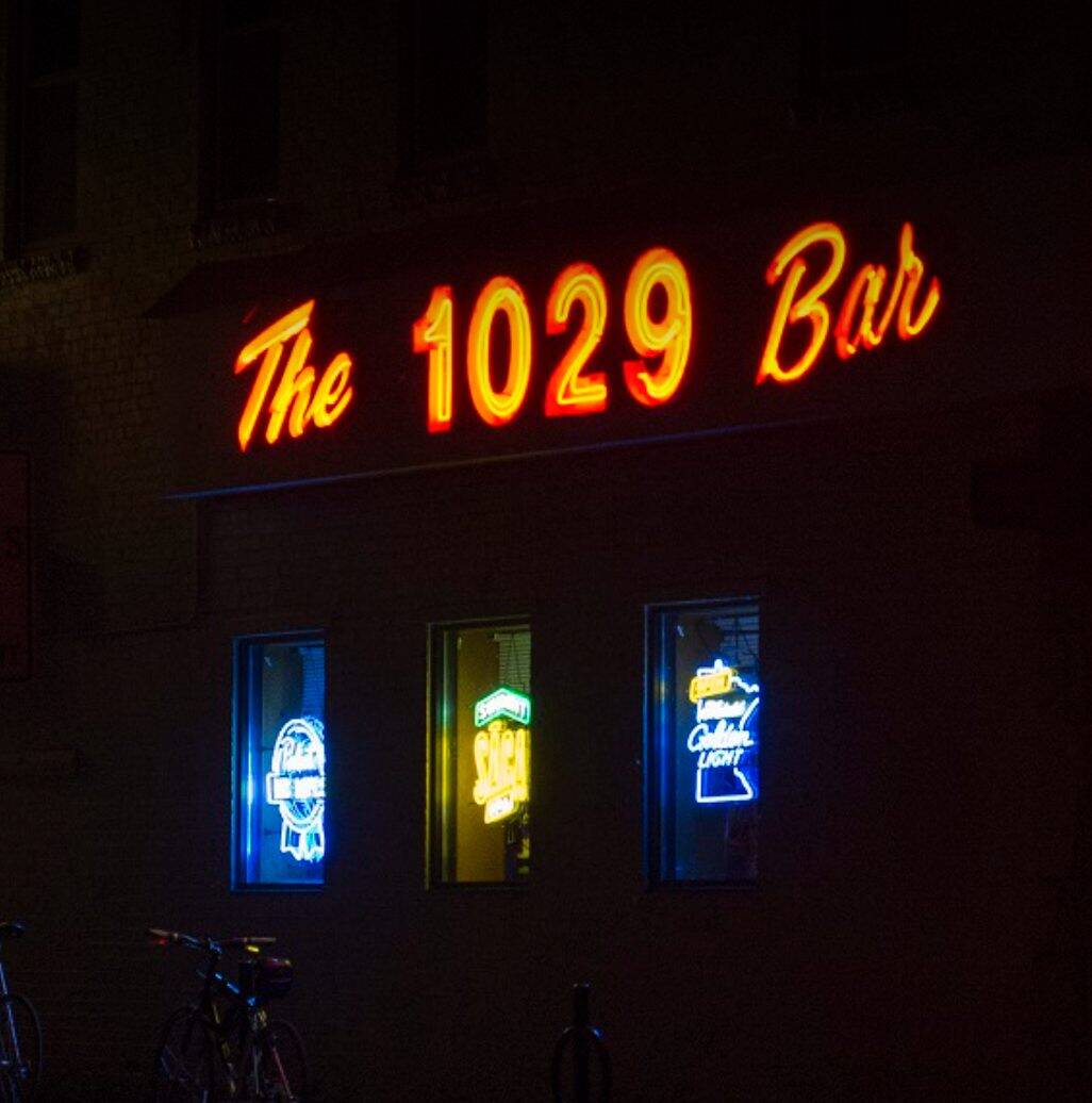 The 1029 Bar in Minneapolis - Why Local's Flock Here!